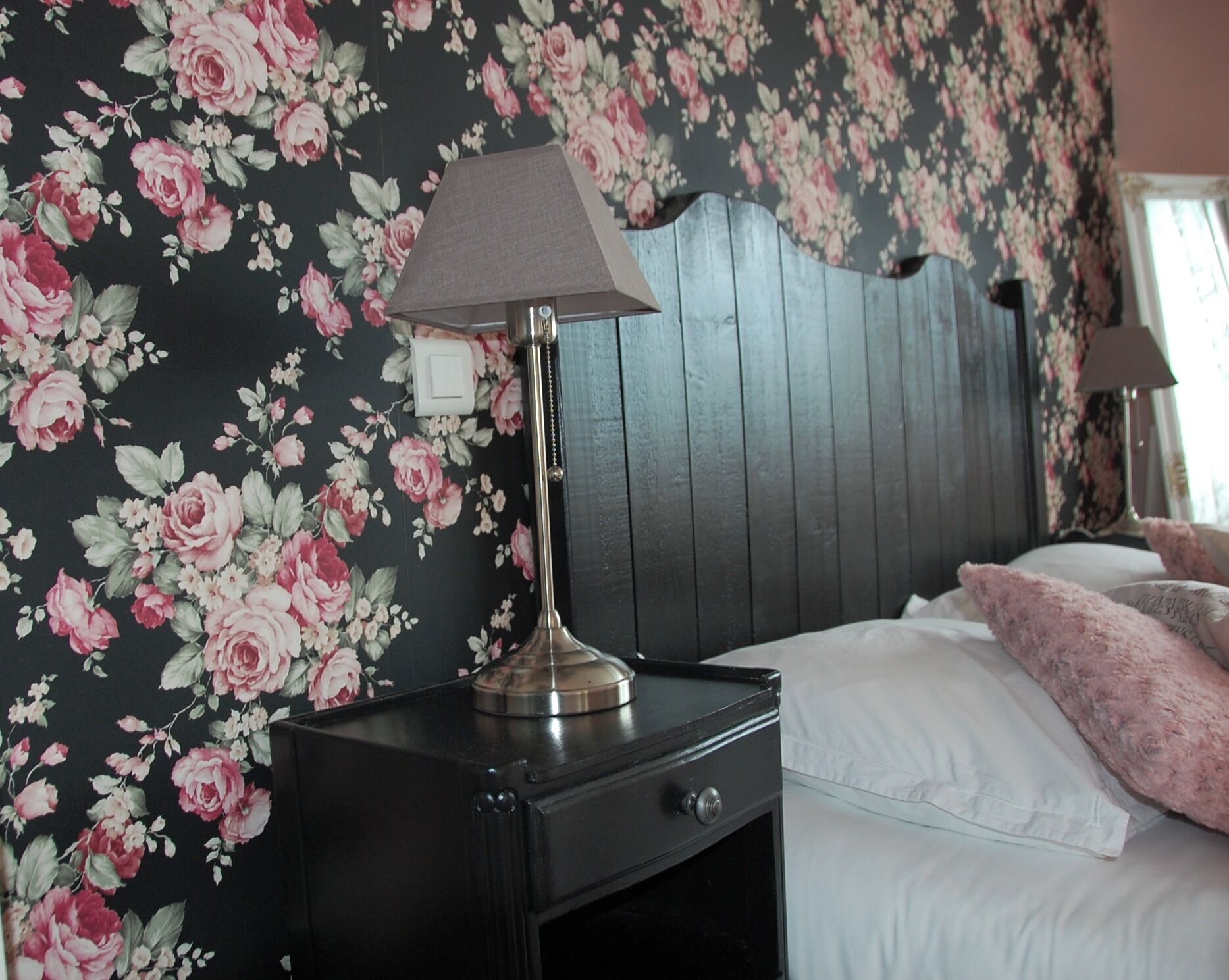 Quarto Quádruplo | 1 quarto, roupa de alta qualidade, secretária, quartos insonorizados 