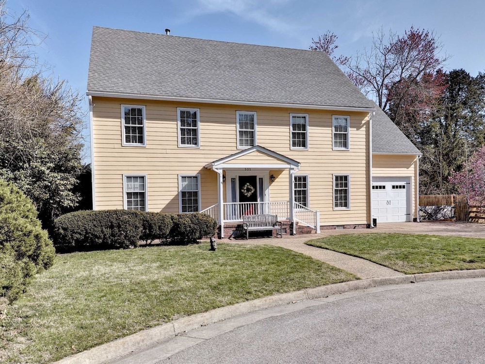Aldrich House Bed & Breakfast - Williamsburg, VA