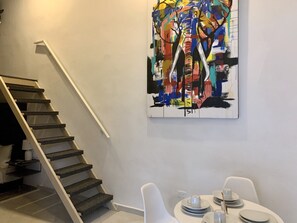 LOFT KING SUITE | Secretária adequada para computadores portáteis, Wi-fi grátis 