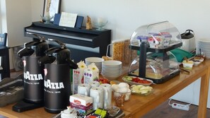 Pequeno-almoço continental diário incluído 