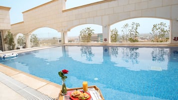 Piscina exterior