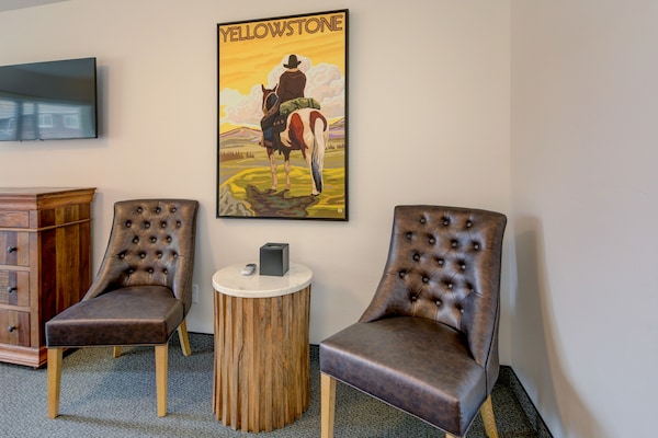 The Roosevelt Hotel - Yellowstone - Gardiner