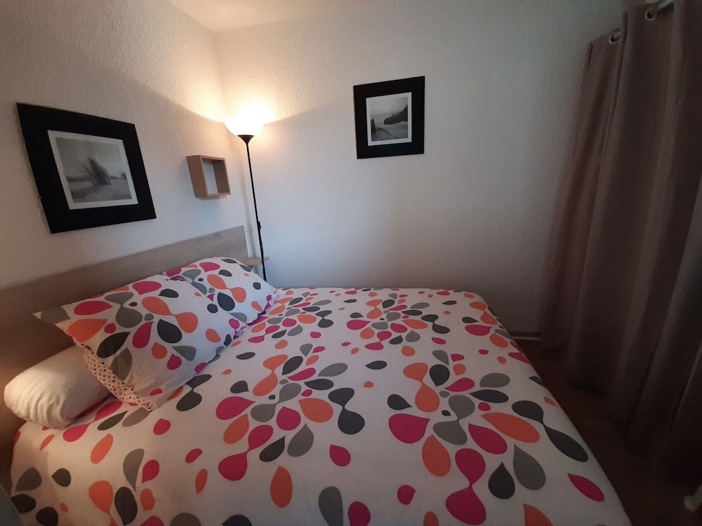 Beachside Gem: Renovated Apartment In Lively Seignosse, Close To Beach And Shops - Seignosse