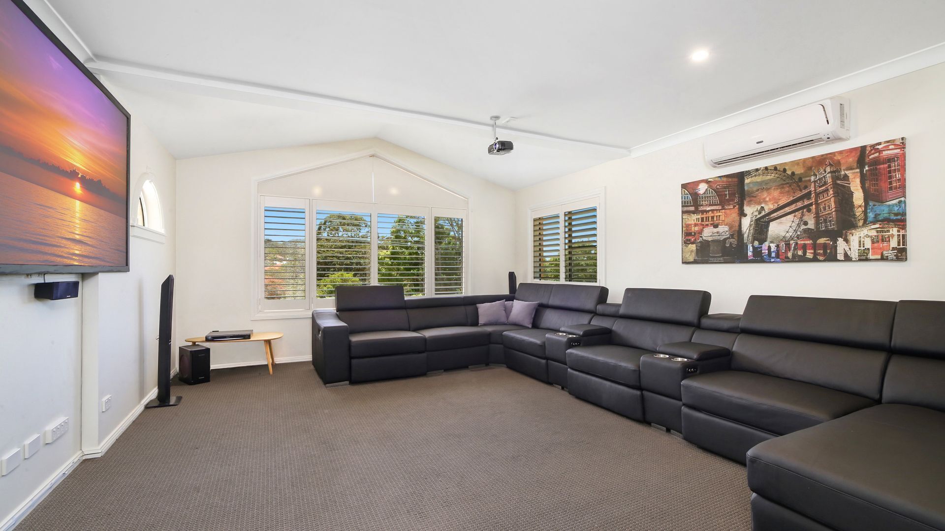 Sun Sea Surf @ Terrigal Beach - Terrigal