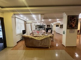 Televisor de ecrã plano de 28 polegadas com canais via satélite 