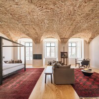 Suite, 1 cama king-size, Vista para a cidade | Cofre no quarto, com decoração personalizada 