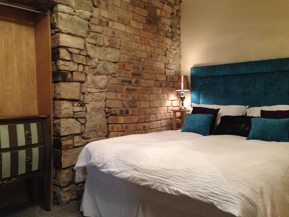 Royal Mile 2 Bedroom 2 Bathroom By Edinburgh Castle - National Museum of Scotland