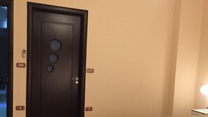 Apartamento de Luxo, 3 quartos, cozinha, no rés do chão