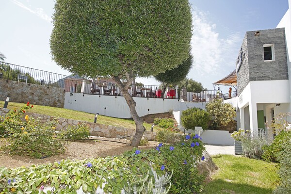 Hotel Funtana Marina - L'Île-Rousse
