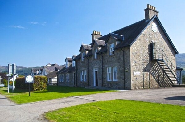 Loch Ness Guest House - Fort Augustus