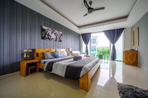 Quarto Duplo Superior, 1 cama de casal | 1 quarto, edredões de penas, camas de colchão viscoelástico 