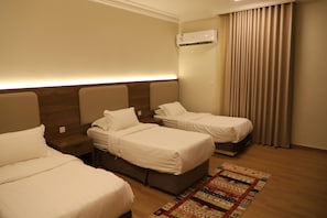 Apartamento, 3 quartos | 1 quarto, roupas de cama de algodão egípcio, roupas de cama premium