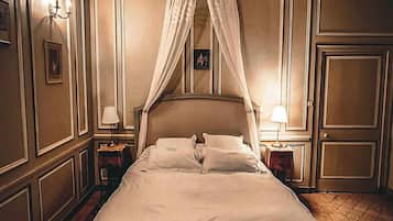 Quarto Triplo Tradicional, vista para o pátio | 1 quarto, quartos insonorizados, berços/camas para crianças grátis