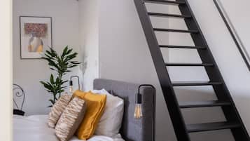 Quarto quádruplo família | Frigobar, individualmente decorados, escrivaninha