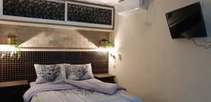 Estúdio conforto | Quartos à prova de som, ferros/tábuas de passar roupa, berços grátis