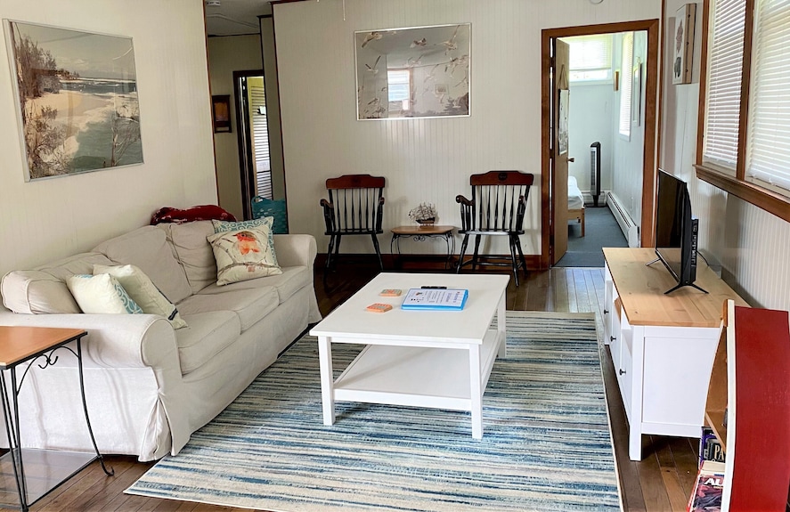 Bungalow Avec 3 Chambres à Quelques Pas De La Plage Privée De Buzzard's Bay! - Massachusetts