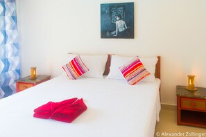 Quarto Deluxe | Minibar, cofre no quarto, secretária, Wi-fi grátis 