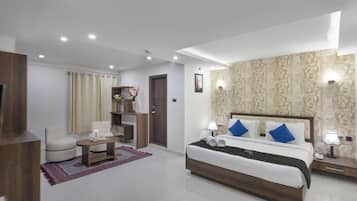 Quarto de Luxo | 1 quarto, roupa de alta qualidade, cofre no quarto