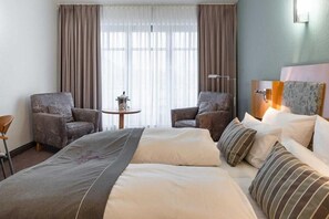 Secretária, berços/camas para crianças grátis, Wi-fi grátis 