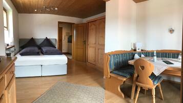 Apartamento em Condomínio Fechado, varanda, vista para a montanha (#1) | 1 quarto, Wi-fi grátis, roupa de cama fornecida