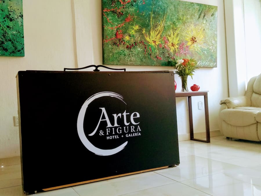 Televisor de ecrã plano de 32 polegadas com canais por cabo, televisor