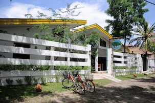 Fachada da propriedade