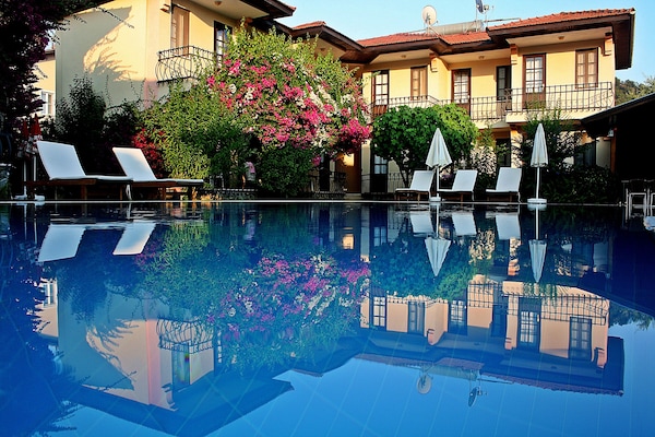 Gorkem Apart Hotel - Göcek