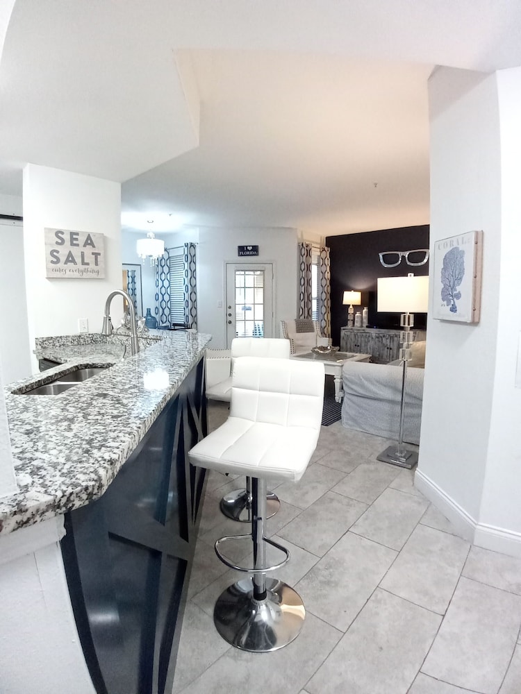 Impresionante Lujo "Mar Salt Condo" Minutos A Clearwater Beach W / Salt Wtr Pool, Gimnasio - Clearwater, FL