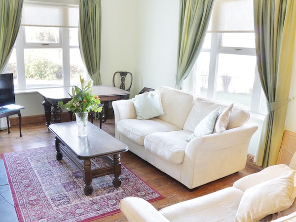 Donross Cottage, Family Friendly In Pontoon, County Mayo - Mayo