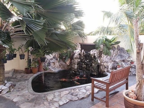 Leissure In - Tambun