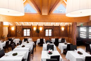 Jantares servidos, cozinha local 