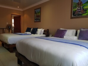 Ekuthuleni Guest house vosloorus in Johannesburg – Book on Hotels.com