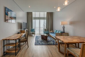 Penthouse, 2 quartos, vista para o mar | Minibar, cofre no quarto, secretária 