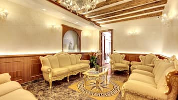 Sala de estar do lobby