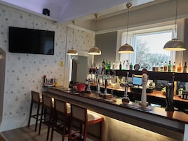 Bar (no alojamento)
