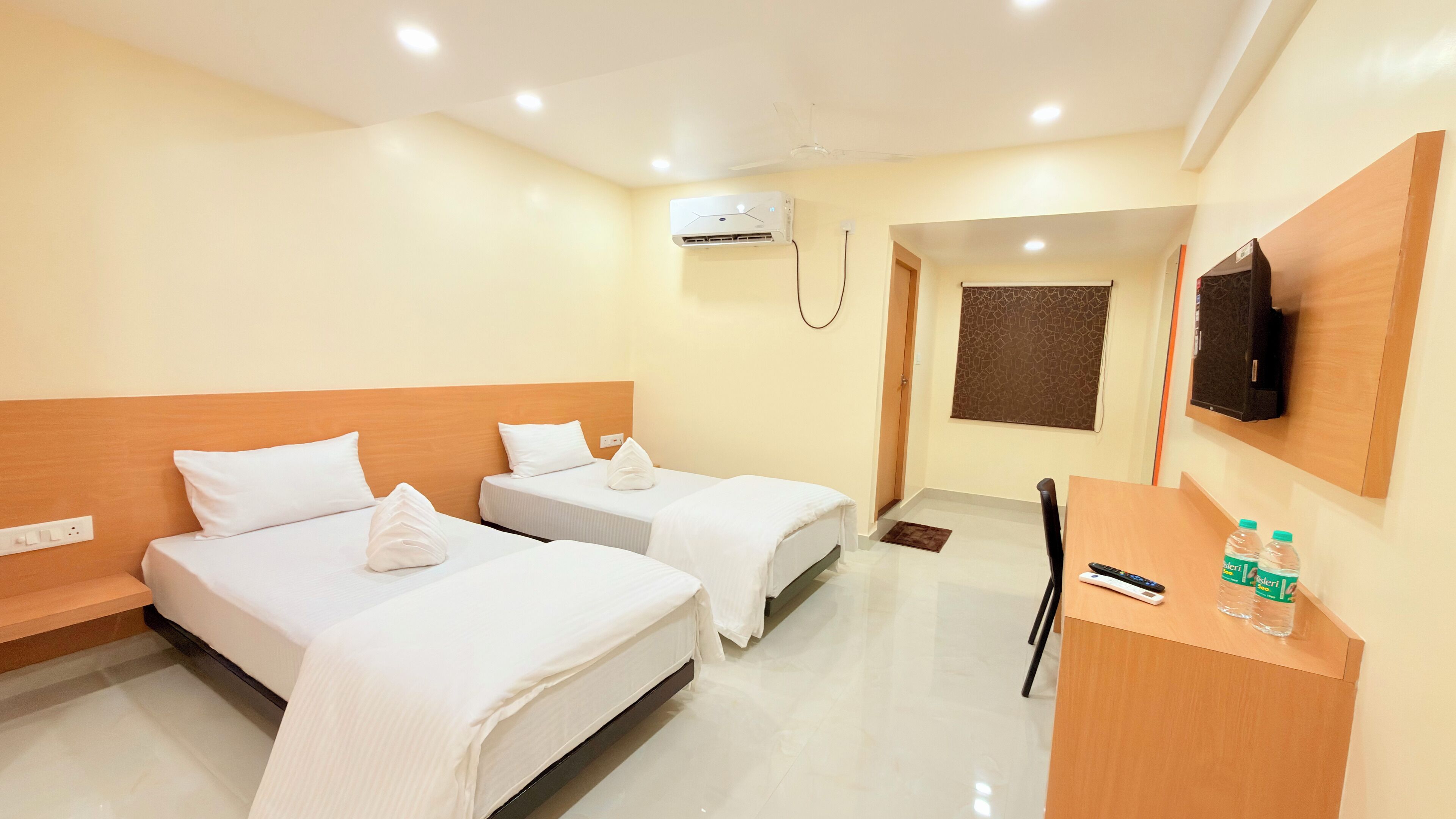 Quarto Premium | Com decoração personalizada, com mobília individualizada, Wi-fi grátis 