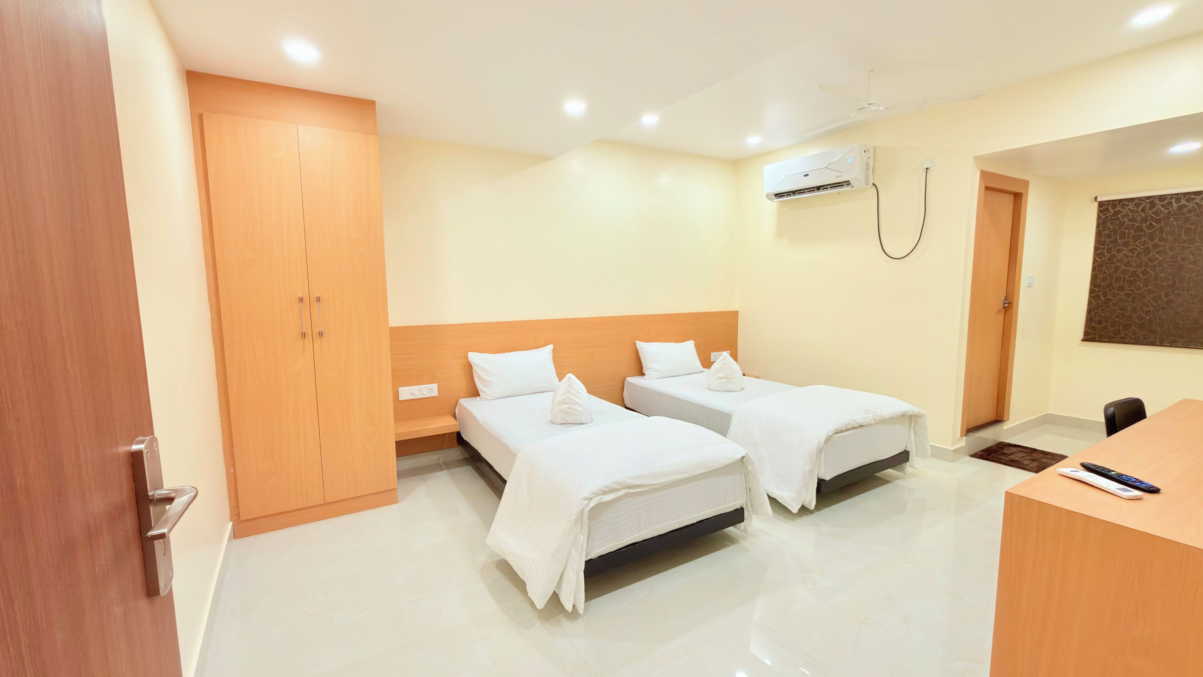 Quarto premium | Individualmente decorados, individualmente mobiliados, Wi-Fi de cortesia