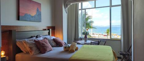 Apartamento | Cortinas/cortinados opacos, ferro/tábua de engomar, Wi-fi grátis