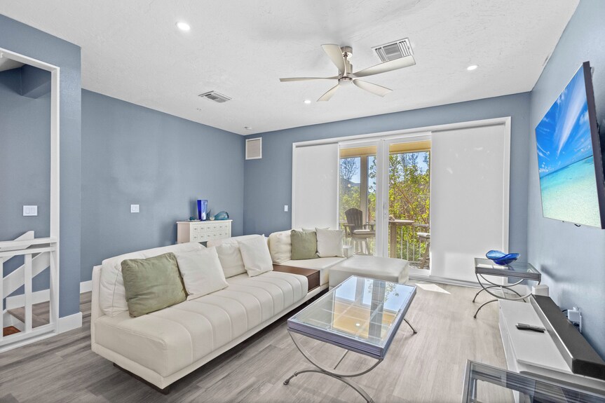 Bright 2br Condo Cedars East #607 By Rva - Anna Maria Island, FL