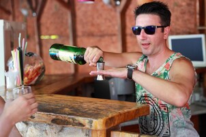 Bar (no alojamento)