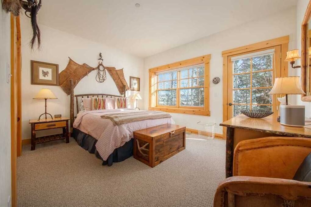 Rmr: Luxury 3 Br Cabin With A/c + Walk To Skiing - Teton Village, WY