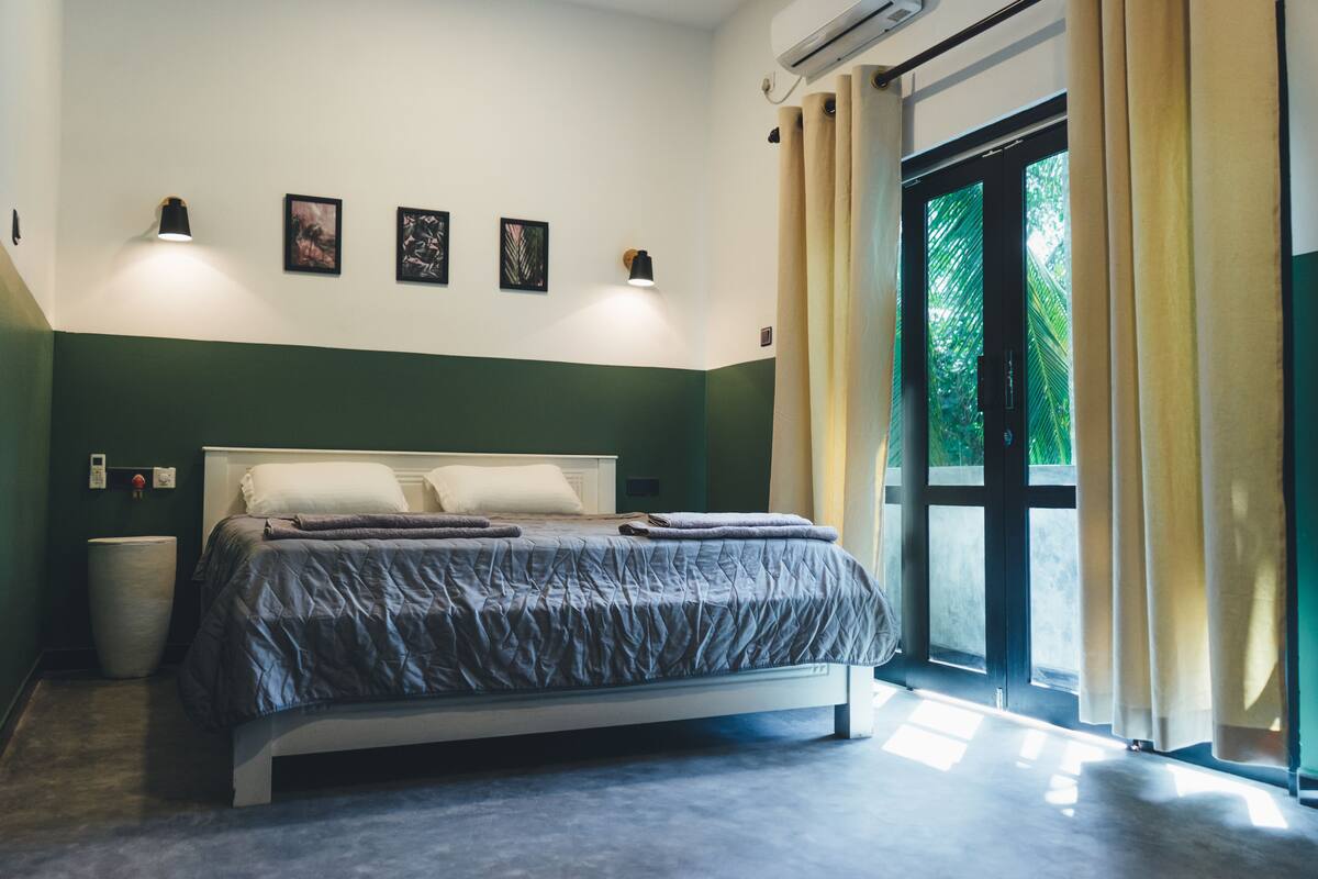 Quarto Duplo Deluxe, 1 quarto | 1 quarto, roupa de alta qualidade, secretária, Wi-fi grátis 
