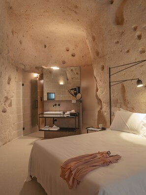 Junior Suite Deluxe ( Grotta) | Minibar, cofre no quarto, quartos insonorizados, Wi-fi grátis 