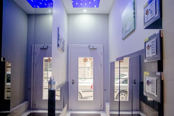 Fi Homes - Adults Only - Buca