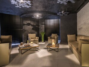 Sala(s) para tratamentos a casais, sauna, tratamentos corporais 