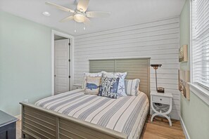 Charming Condo@Cinnamon Shore w/ Access to Beach, Pools & More ...
