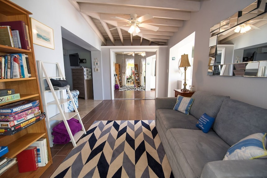 Stunning Views Of Horseshoe Bay Beach. Enjoy The Sounds Of The Lapping Waves! - Bermuda