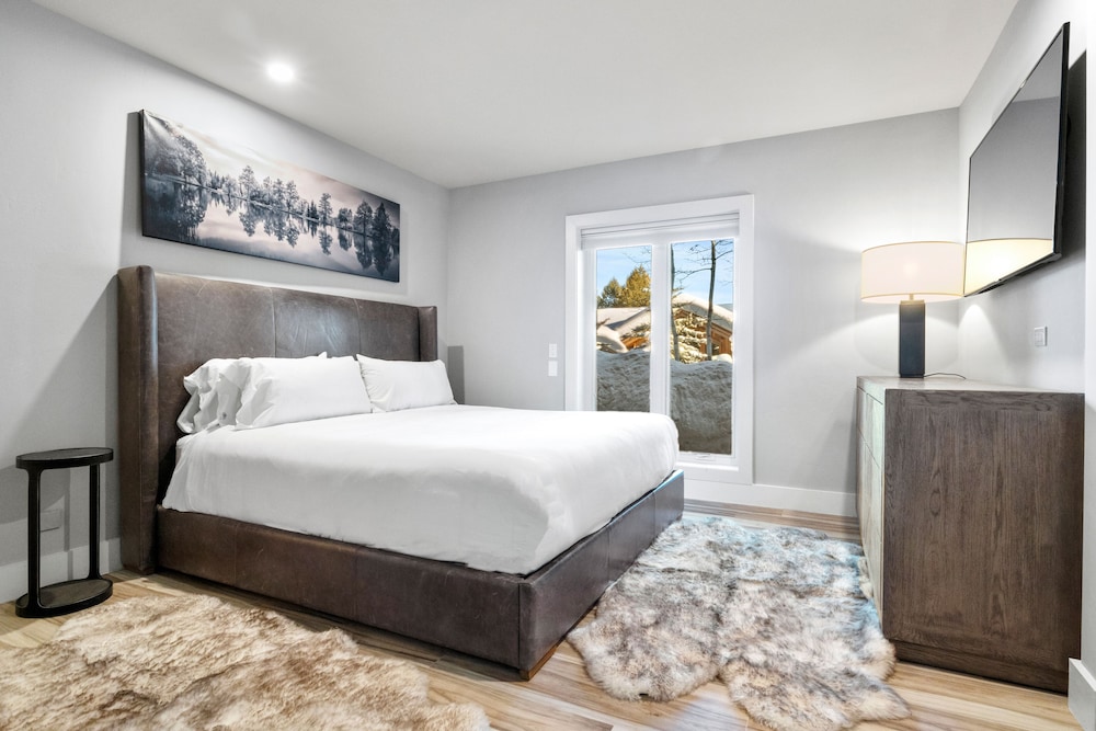 Rmr: Hal'e Teton Home In Teton Village - Phelps Lake, WY