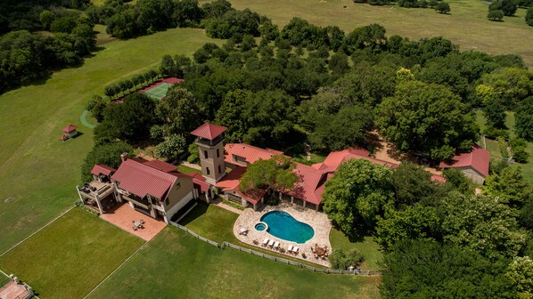 PermaVista Ranch & Resort- Experience A Luxury Texas Ranch - Washington ...