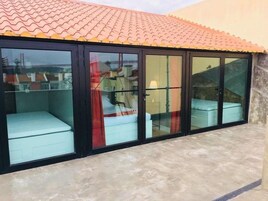 Quarto Duplo Panorâmico, 1 cama queen-size, terraço | Terraço/pátio interior